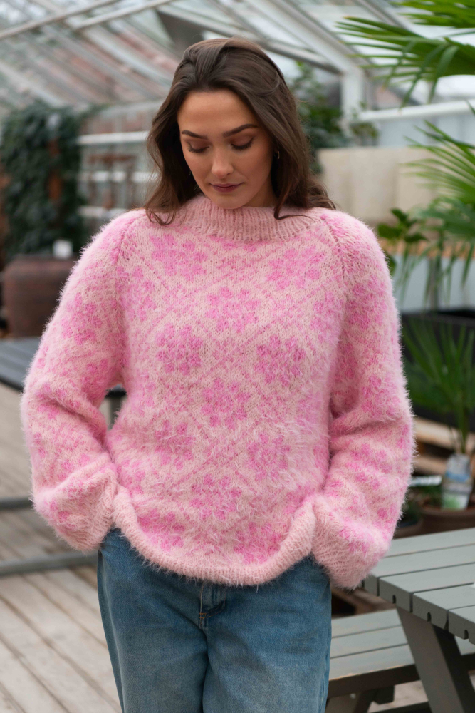 Yarnmania.de - Snøklokke Pullover